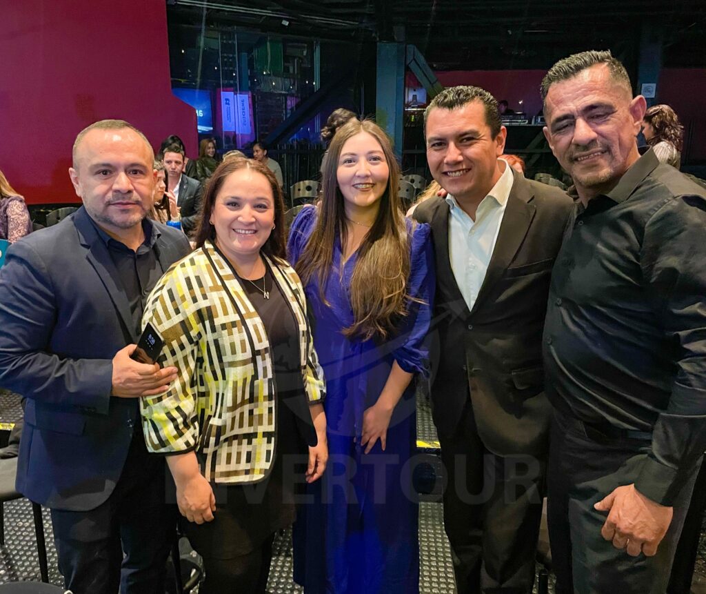 ¡En una velada memorable! Viajes Palacio hizo entrega de los Awards ...