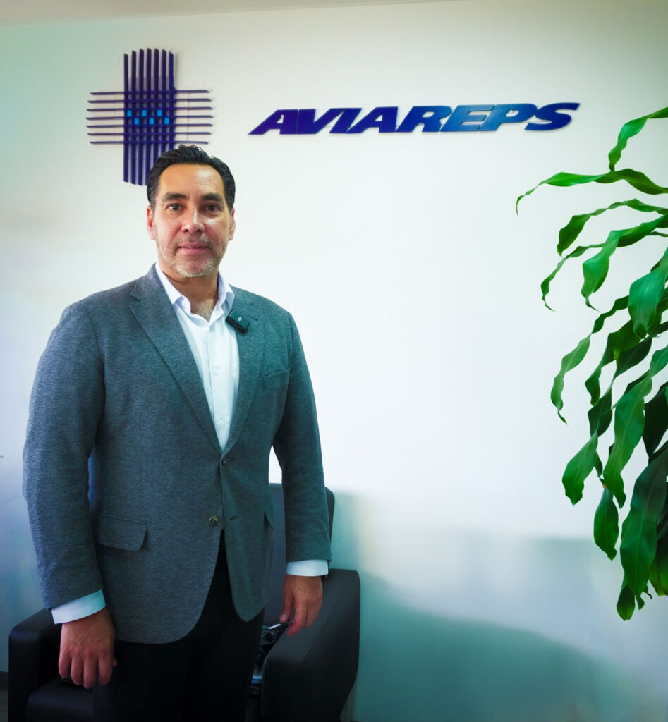 Rafael Aponte, Director General de AVIAREPS México | Invertour